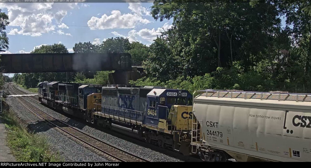 CSX 8484